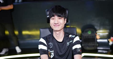 포토 젠지 쿠잔 이성혁 더 잘해야죠