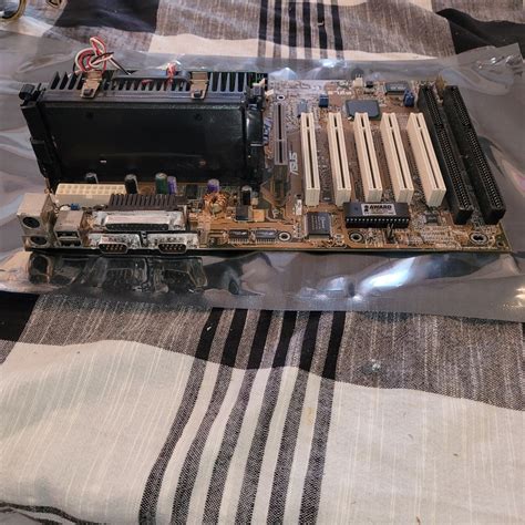 Used Asus P2l97 Motherboard Intel Slot 1 233mhz Cpu 256mb Mem Io