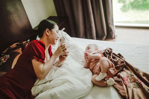 How And Why Do Six Month Old Infants Interact With Screens For Happy