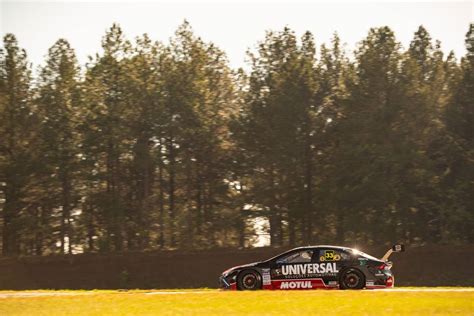 Stock Car Nelson Piquet Jr garante lugar na quarta fila em Tarumã e