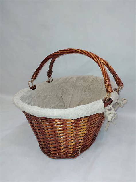 Cesta De Mimbre Con Asas Y Forro De Tela Ferreteria Armengol