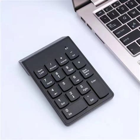 Best Price For Portable 2 4g Wireless Digital Keyboard Usb Number Pad 18 Keys Mini Numeric