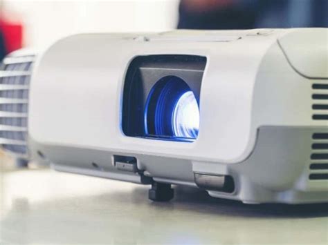 Why Does My Epson Projector Keep Shutting Off Pointer Clicker