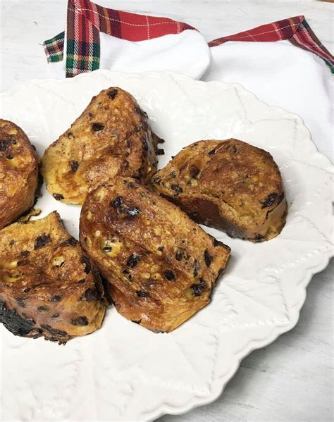 Rabanadas De Bolo Rei De Chocolate No Forno