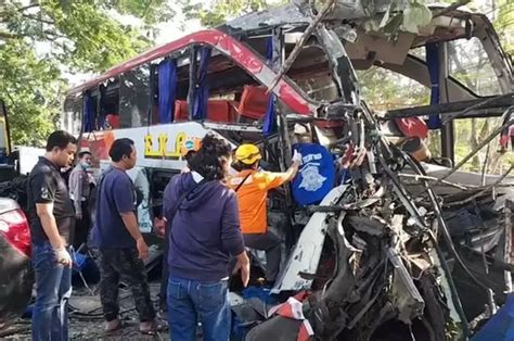Saksi Mata Ungkap Detik Detik Kecelakaan Maut Bus Eka Vs Sugeng Rahayu
