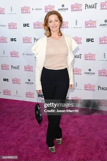 Sharon Lawrence Nude Photos And Premium High Res Pictures Getty Images