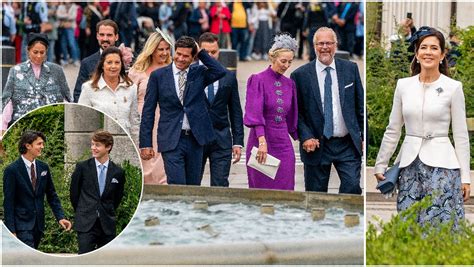 En Dejlig Privat Stund Den Kongelige Familie Hyggede Sig Billed Bladet
