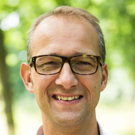 Lieuwejan Van Dalen Dagelijksebroodkruimels