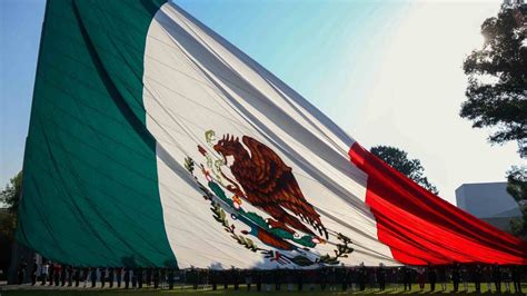 Primera Bandera De México ¿cuál Fue Y En Qué Año Se Creó Esta Es Su