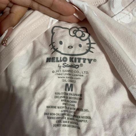Hello Kitty Cream And White Tank Top With Cropped Depop