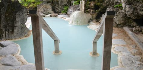 Shirahone Onsen Chubusangaku National Park