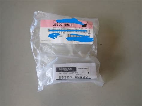 Yahooオークション 全国送料込み 新品未使用未開封 日産 ストップ