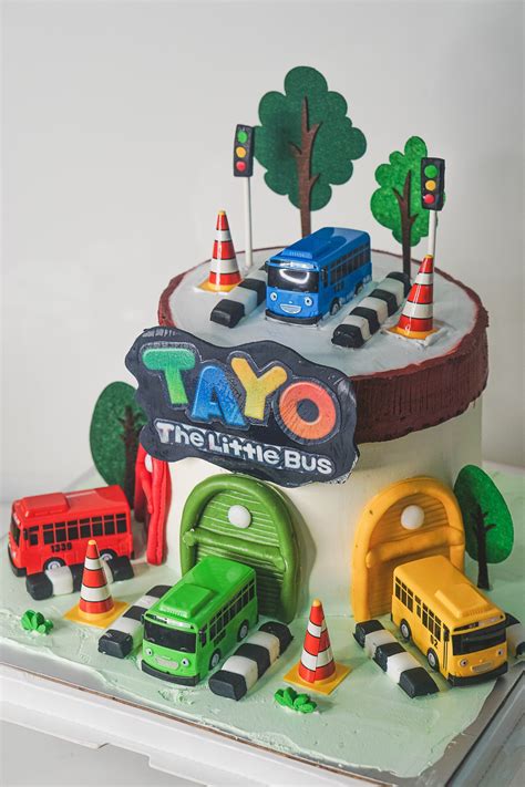 Tayo Bus Cake Taira Pastry