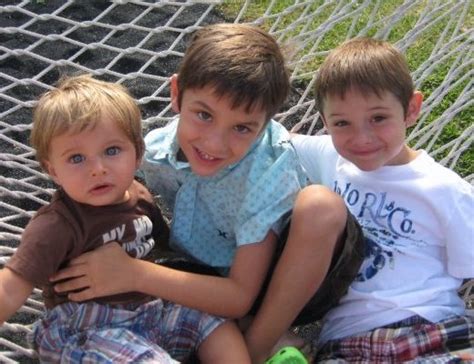 The Ronan Thompson Foundation