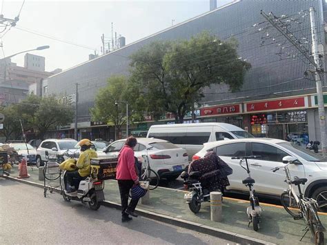 【3图】东三环团结湖里临街商铺北京朝阳团结湖商铺租售生意转让出租 北京58同城