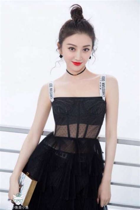 景甜同款礼服景甜深v礼服景甜晚礼服大山谷图库