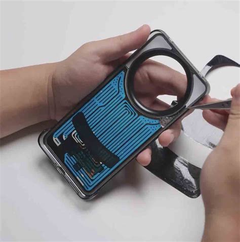 Huawei Mate 60 Pro Liquid Cooling Case Teardown Shows Chip And Other