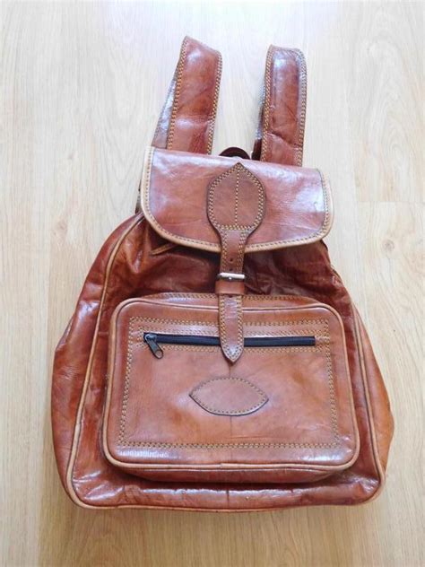 Жіночий шкіряний рюкзак — ціна 790 грн у каталозі Рюкзаки Купити