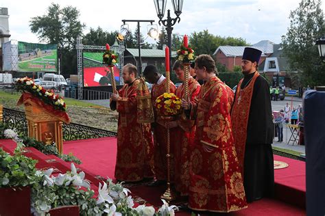 Царские дни Градо Екатеринбургская Симеоновская церковь школа