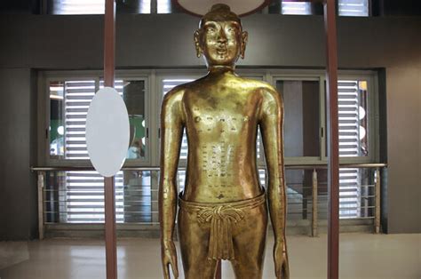 人体经络穴位模型图片素材 人体经络穴位模型设计素材 人体经络穴位模型摄影作品 人体经络穴位模型源文件下载 人体经络穴位模型图片素材下载 人体