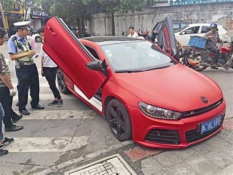 马路上都是汽车，为啥交警不查别人，唯独把你拦下来了？车家号发现车生活汽车之家