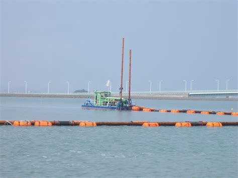 池田建設工業株式会社 港湾の浚渫工事で活躍！