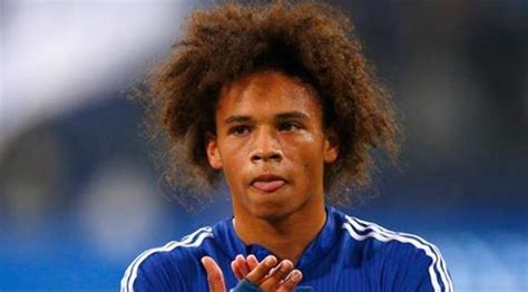 والده ساني لم يحسم انتقاله بعد لمانشستر سيتي موقع 24