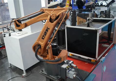 Palletizing Robot Applies The Automatic Production Of Punching Inner Container Palletizing