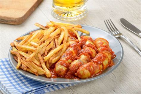Salsiccia Al Sugo Una Ricetta Facile E Saporita