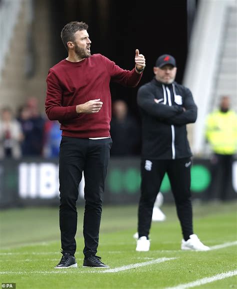 Michael Carrick Spent Many Years Under The Shadows Of Wayne Rooney