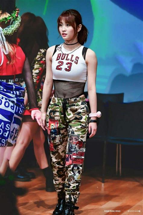Momo In Like Ooh Ahh Outfit 2017 Twice 트와이스ㅤ Amino