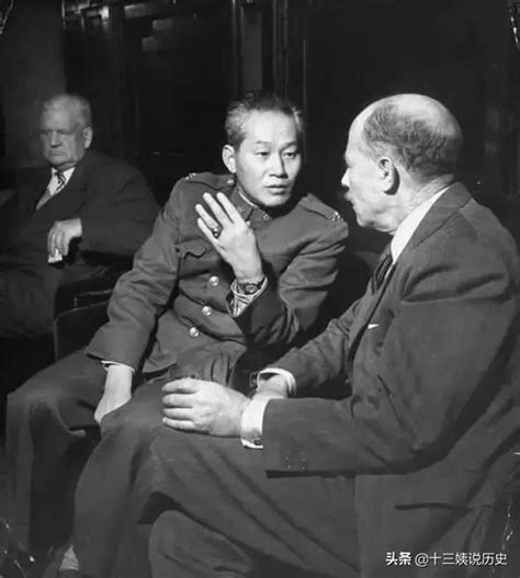 抗日名將孫立人墓地四周雜草叢生荒涼無比棺槨至今沒有入土 每日頭條