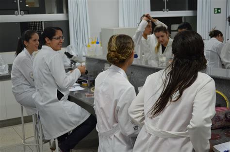 Laboratório de Microbiologia e Parasitologia IMEPAC Araguari
