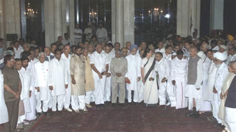 ಮನಮೋಹನ್‌ ಸಿಂಗ್‌ ಪ್ರಧಾನಿಯಾಗಿದ್ದು ಹೇಗೆ 2004 ರಲ್ಲಿ ನಡೆದಿದ್ದು ಏನು