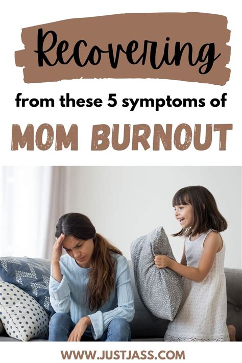 Recover From These 5 Symptoms Of Mom Burnout Mom Burnout Burnout Mom