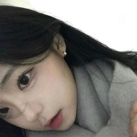 Pin By 박유빈 On ᐟ Cute Makeup Looks Pretty Makeup Pretty Korean Girls