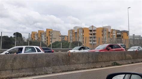Incidente Allincrocio Della Morte Muore Motociclista