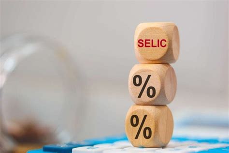 Mercado Passa a Ver Selic a 14 em 2025 após Aperto do BC
