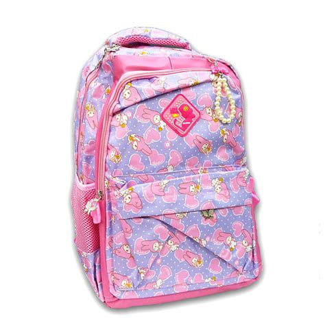 عشان متحتاريش كتير قائمة بالأدوات المدرسية من القلم للشنطة والزمزمية