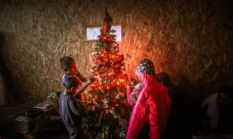 The Decolonize Issue — Yes Magazine