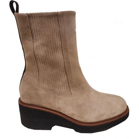 Piedi Nudi Chelseaboot 2556 04 09pn Boots Beige Elferink Schoenen En