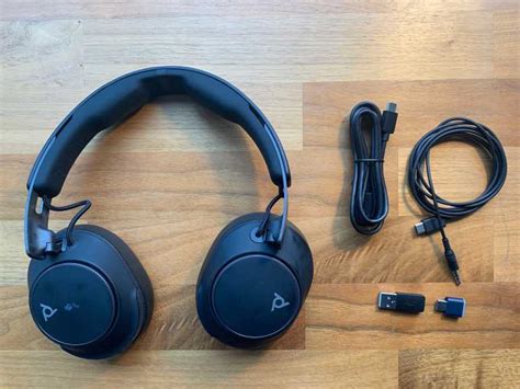Test Poly Voyager Surround 80 Uc Proffsigt Headset För Videosamtal M3