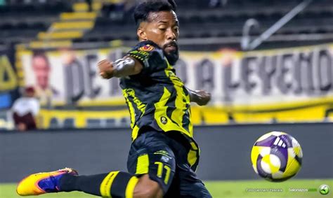 Luis «cariaco González