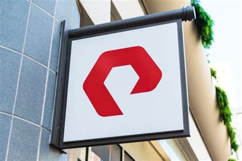 Pure Storage Promises One Click Ai Deployment With Genai Pod Techzine Global