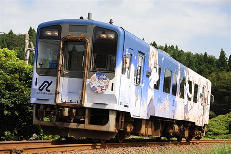 のと鉄道 NT200形203号車花咲くいろはラッピング3号車
