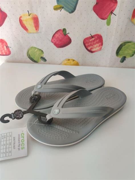 Шльопанці Crocs — ціна 880 грн у каталозі Босоніжки та сандалі Купити дитячі речі за доступною