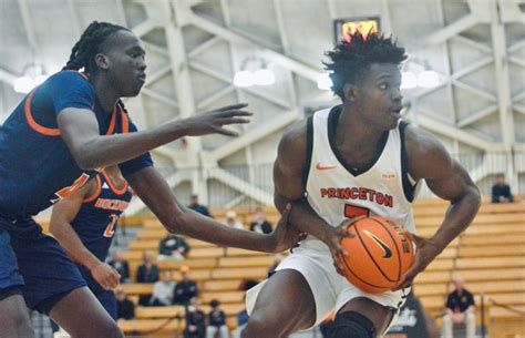 Dalen Davis Matches Career High With 25 Points As Princeton Mens