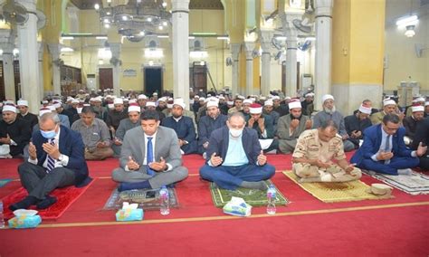محافظ القليوبية يشهد احتفال مديرية الأوقاف إحياءً لذكرى المولد النبوي