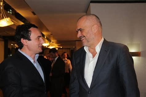 Edi Rama E Quan Albin Kurtin Patriot Me Pizhama