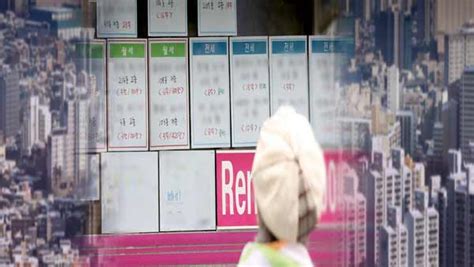 전세 세입자 10명중 7명 새 임대차법 도움 안 된다